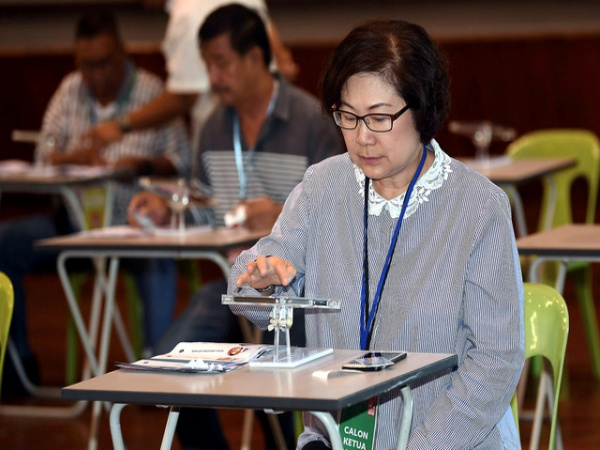 Liew pertahan jawatan ketua cabang PKR Kota Kinabalu – Sabah Post Liew pertahan jawatan ketua cabang PKR Kota Kinabalu – Sabah Post