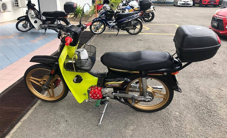 Lakukan Aksi ‘Zig Zag’ & 'Wheelie', Dua 'Mat Rempit' Ditahan - Sabah Post