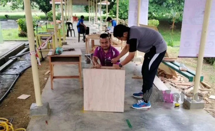 Buat Sendiri Meja Murid - Sabah Post
