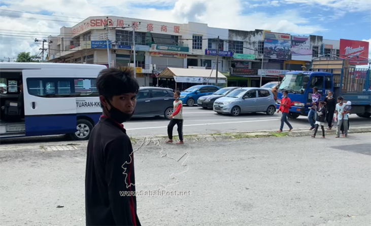 (VIDEO) Kehadiran Peminta Sedekah Di Pekan Inanam Semakin Menjadi-Jadi ...