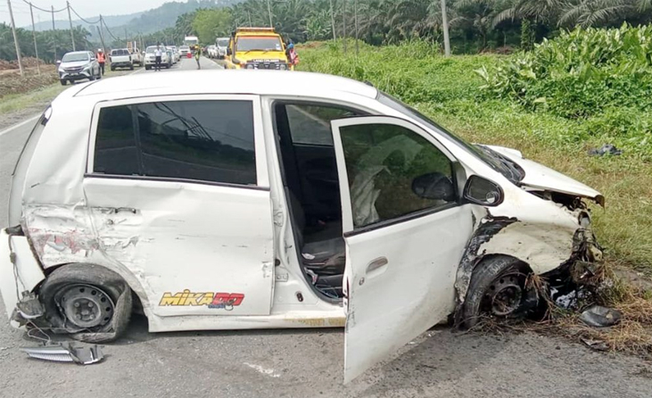 Warga Emas Maut Dirempuh Kereta Ketika Baiki Jalan - Sabah Post