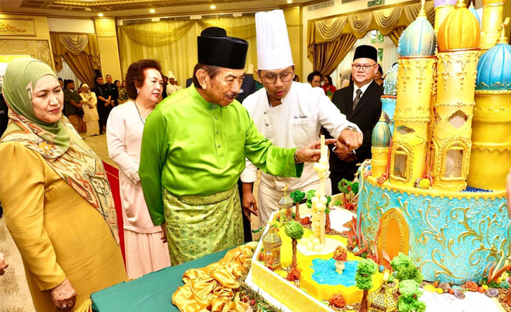 Peruntukan Sambutan Ulang Tahun Kelahiran Tun Musa Aman Dikurangkan 30% ...